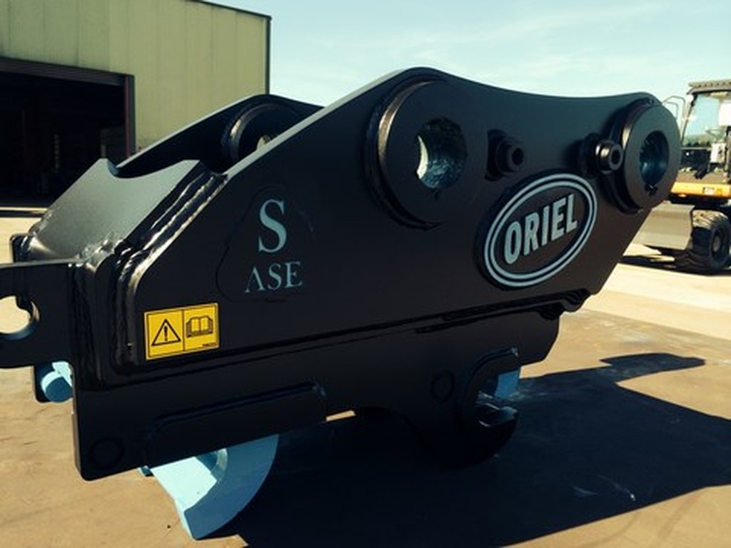 Hydraulic couplers Oriel from 5 to 100 tons