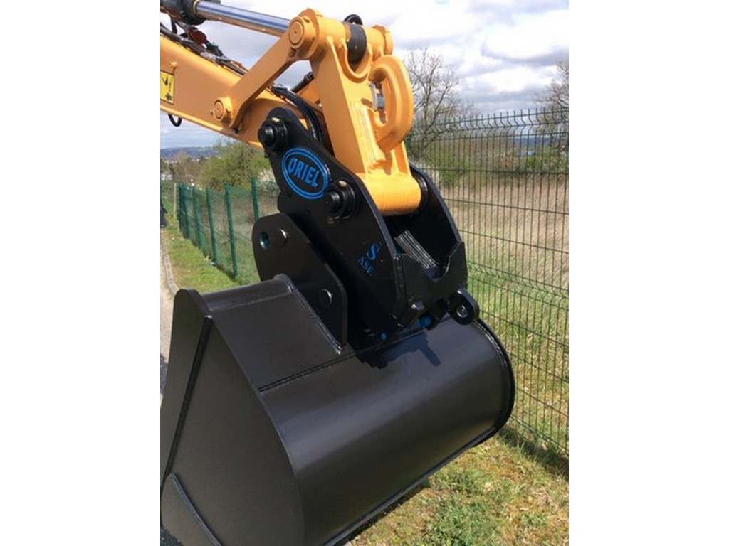 Hydraulic couplers Oriel from 5 to 100 tons